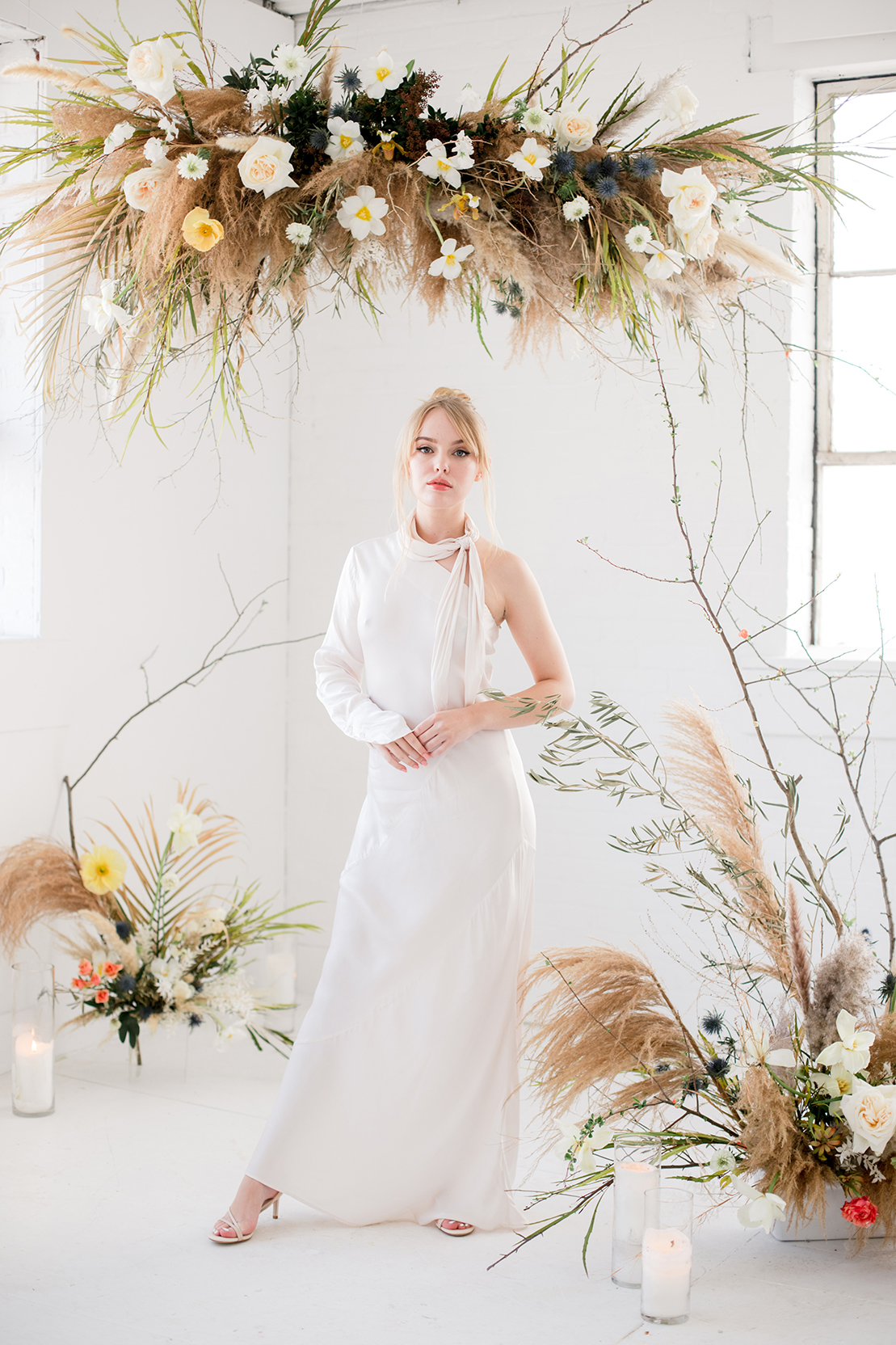 Modern Wedding Style and Minimalistic Bridal Fashion